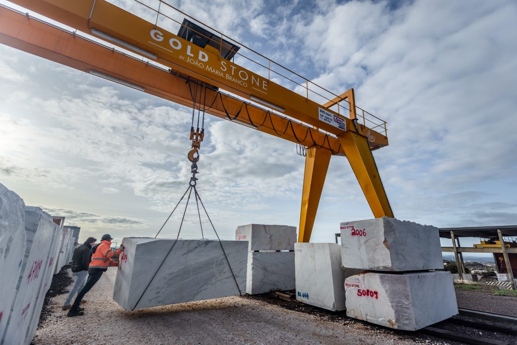 ESTREMOZ MARBLE or ROSA PORTUGAL – All you need to know - Gold Stone